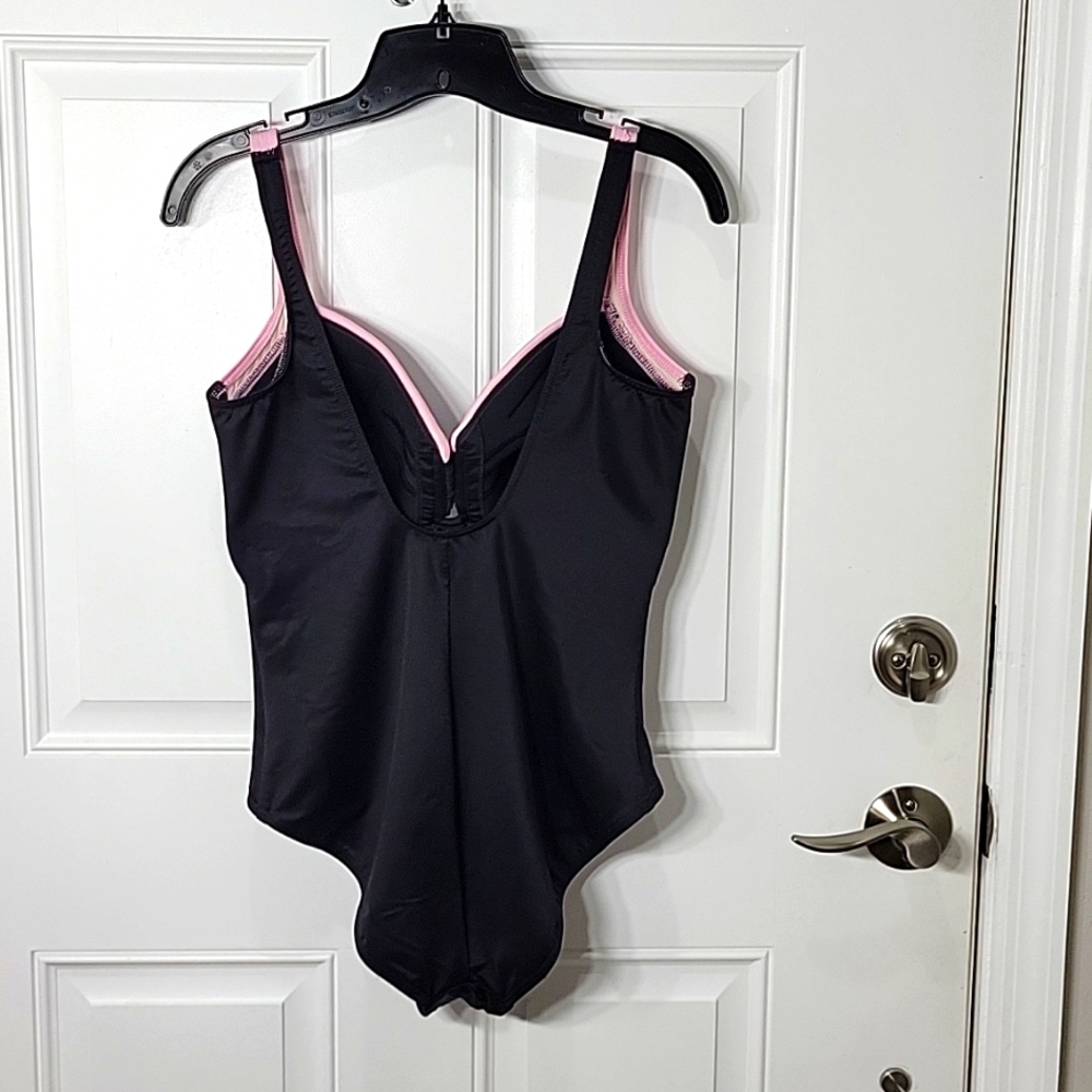 Miraclesuit 2023 Must Haves Escape One Piece Swimsuit… - Gem